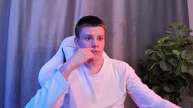 Justintwink Cam Girl Free Live Sex Show By Justintwink At